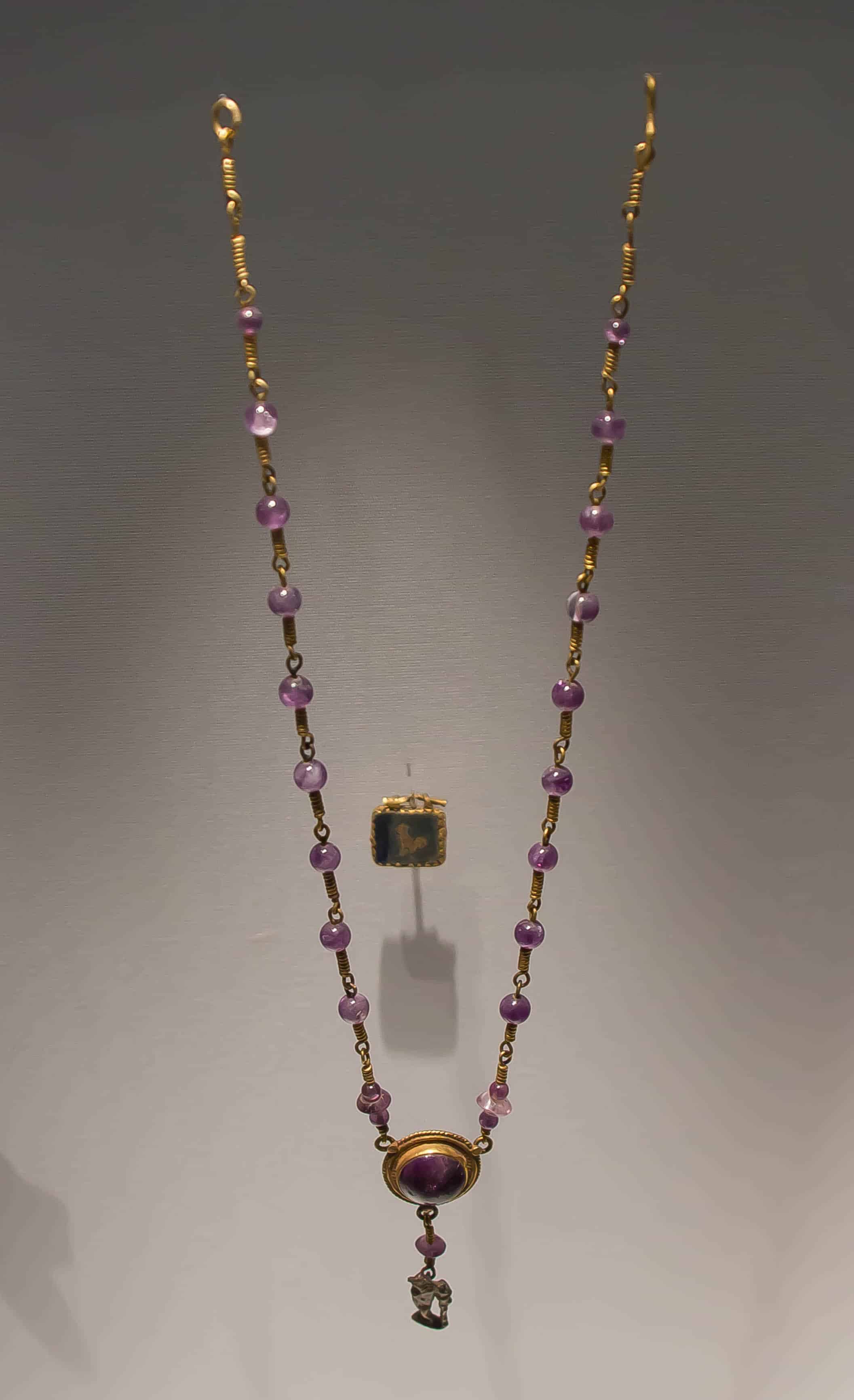 Ancient Amethyst Necklace. | Antique Jewelry University