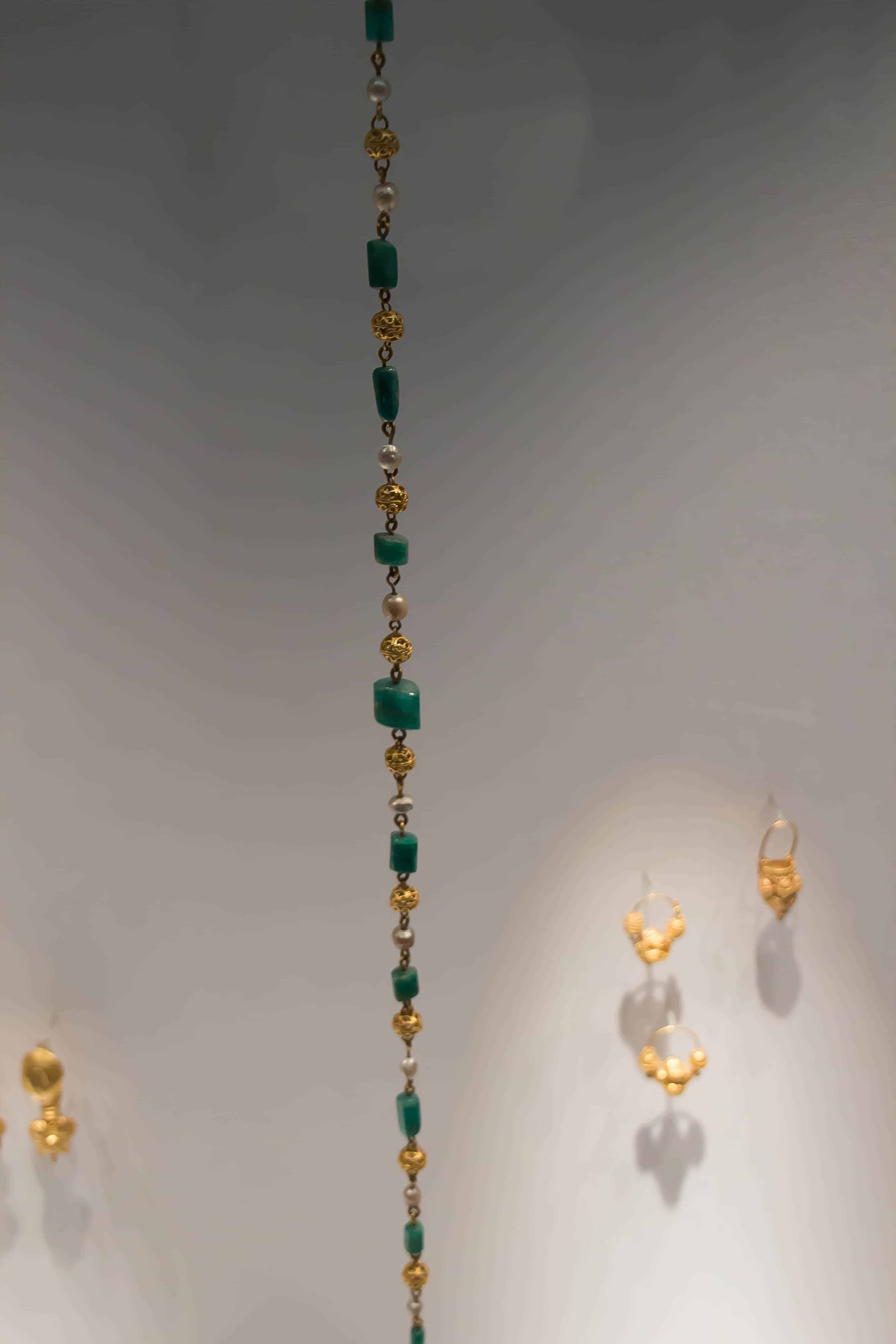 Ancient Emerald Necklace. | Antique Jewelry University