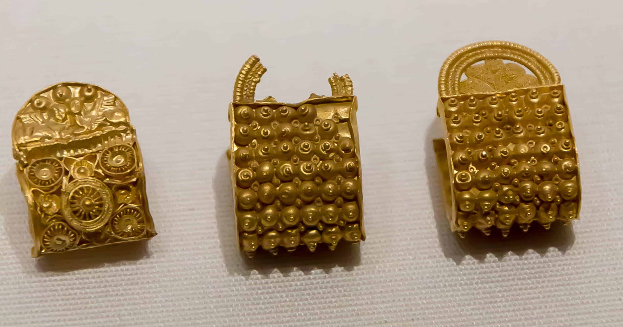 Ancient Gold. – Antique Jewelry University