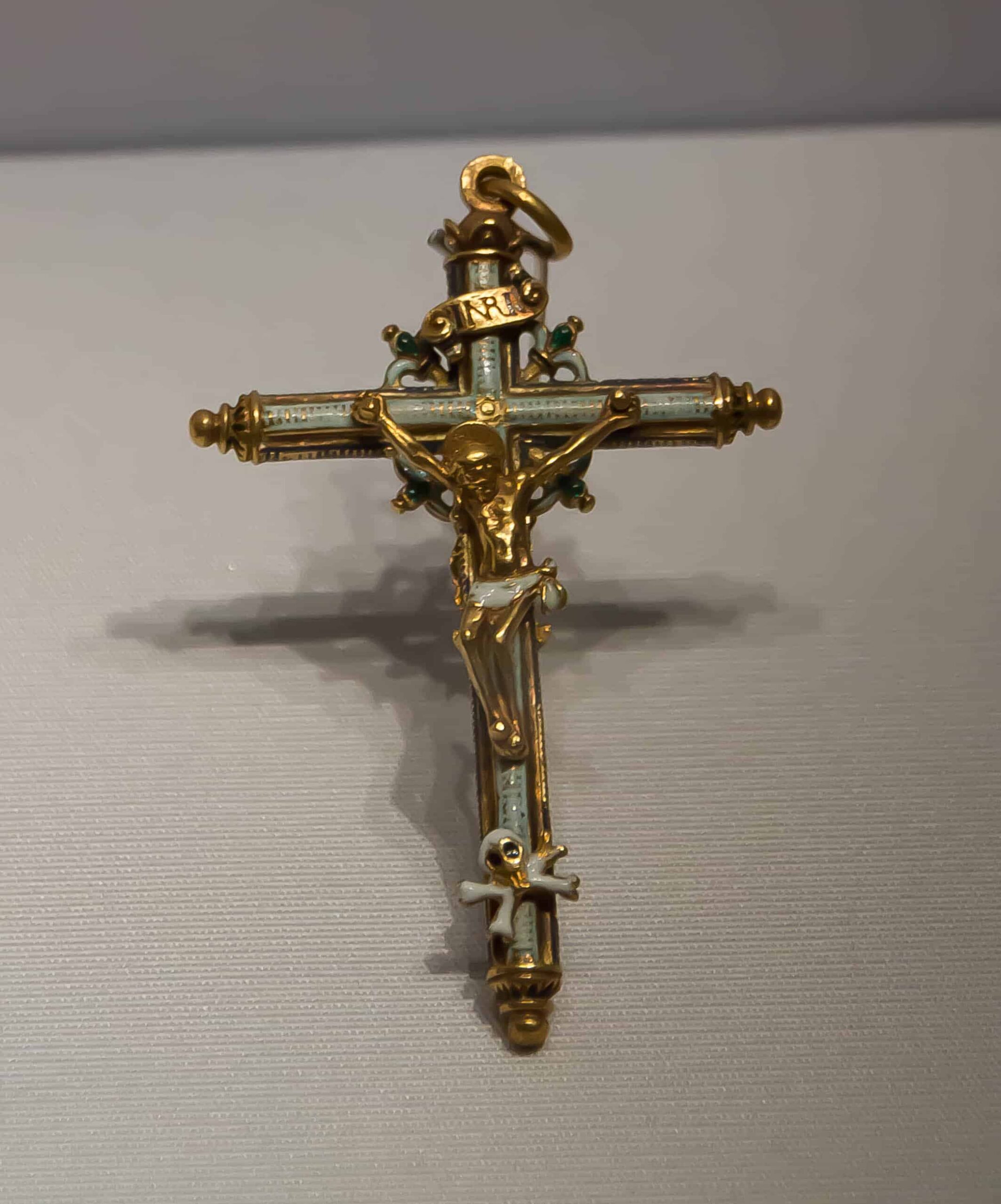Gold_Cross – Antique Jewelry University