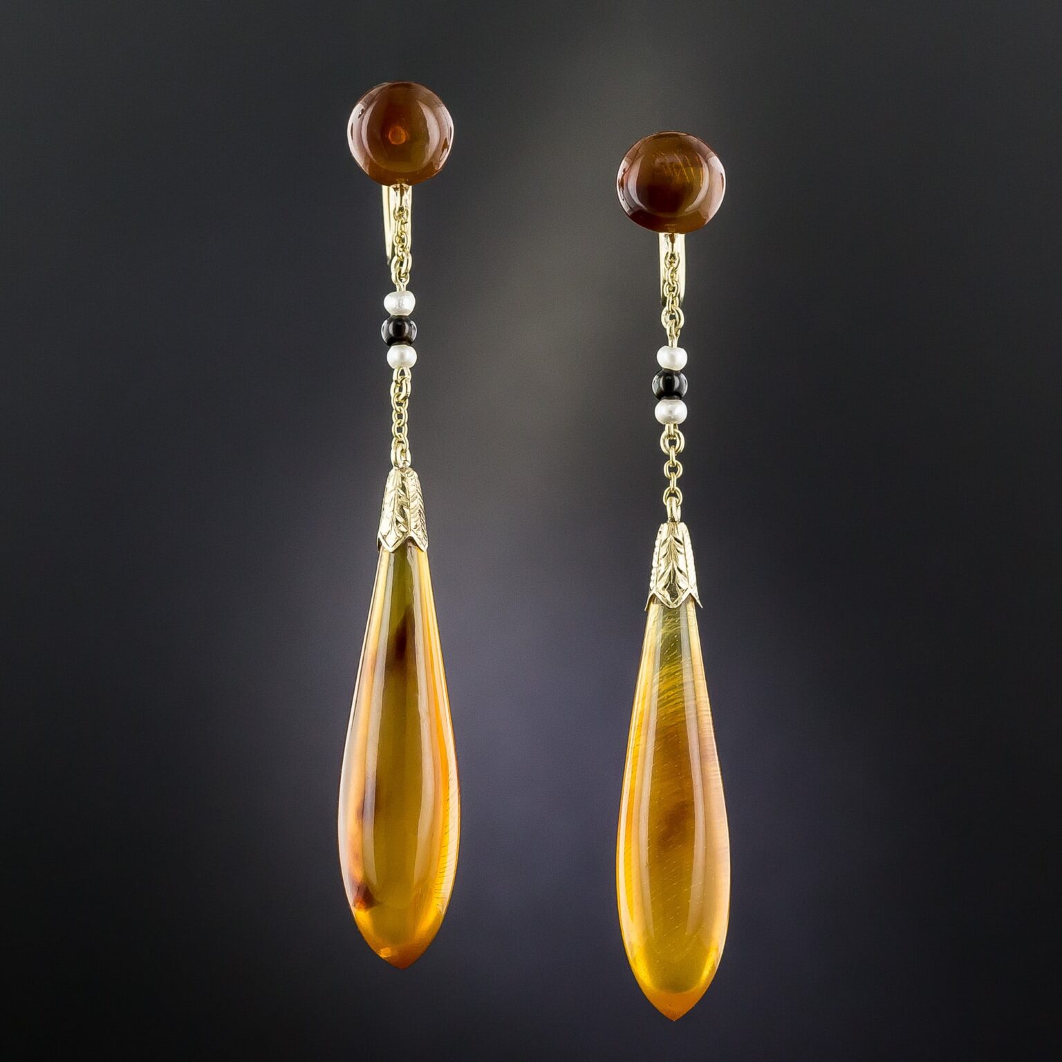 Amber – Antique Jewelry University