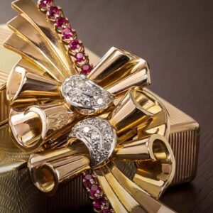 Retro Jewelry: An Overview – Antique Jewelry University