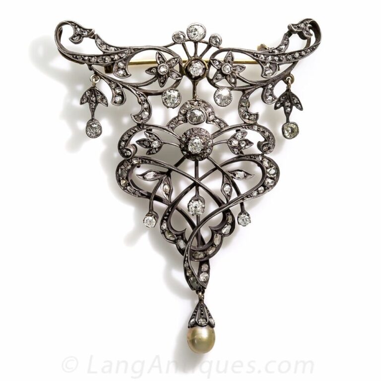 Stomacher | Antique Jewelry University