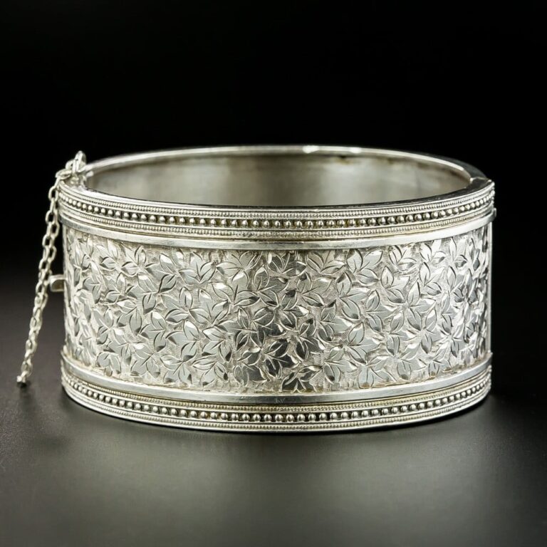 A History of Silver in Jewelry – Antique Jewelry University