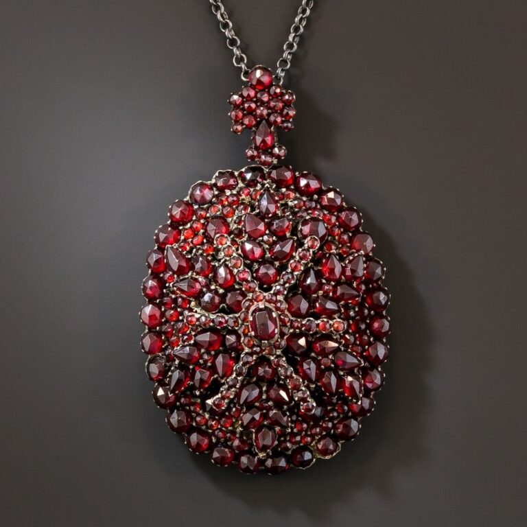 Garnet - Antique Jewelry University