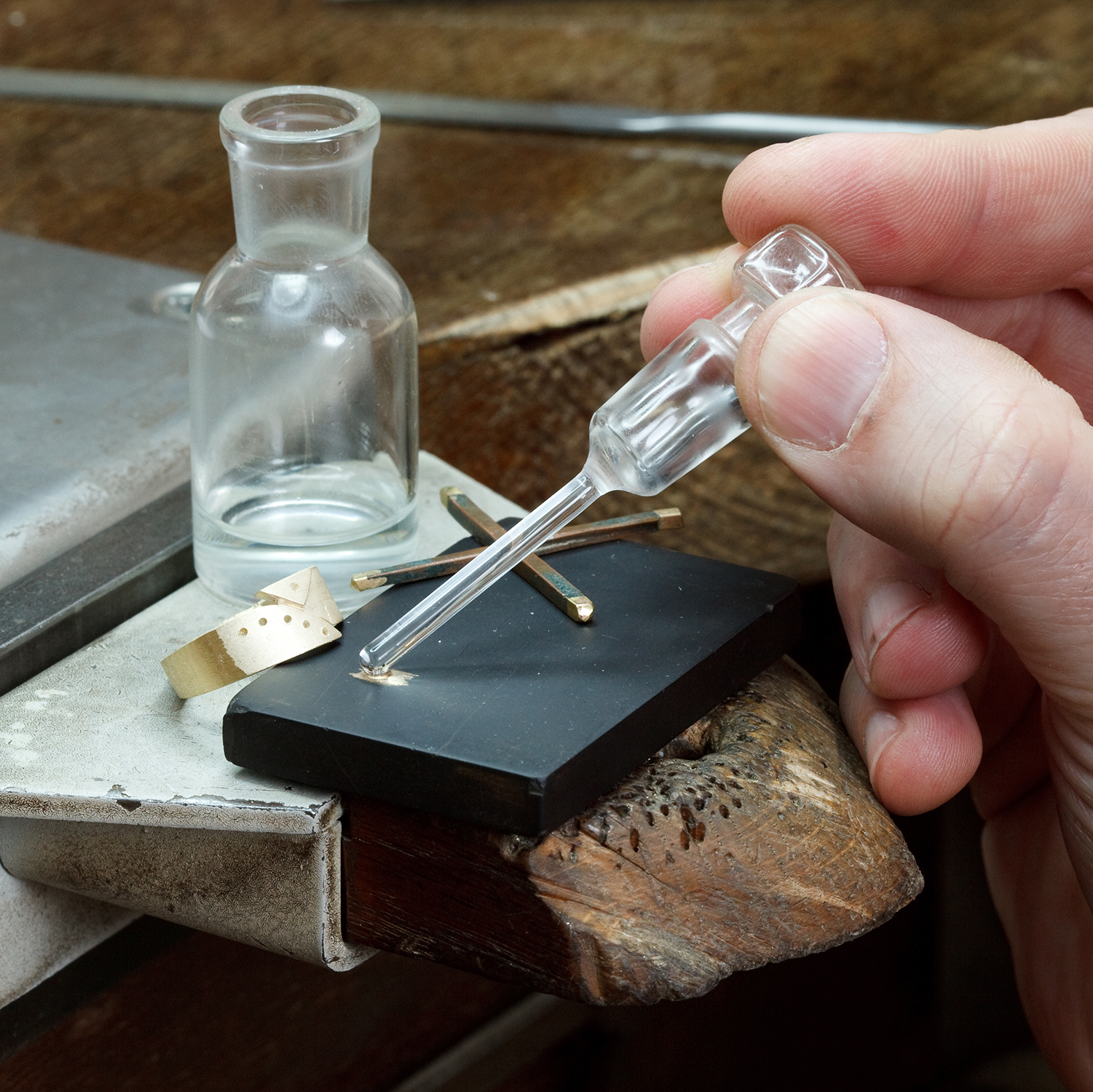 Gold – Antique Jewelry University