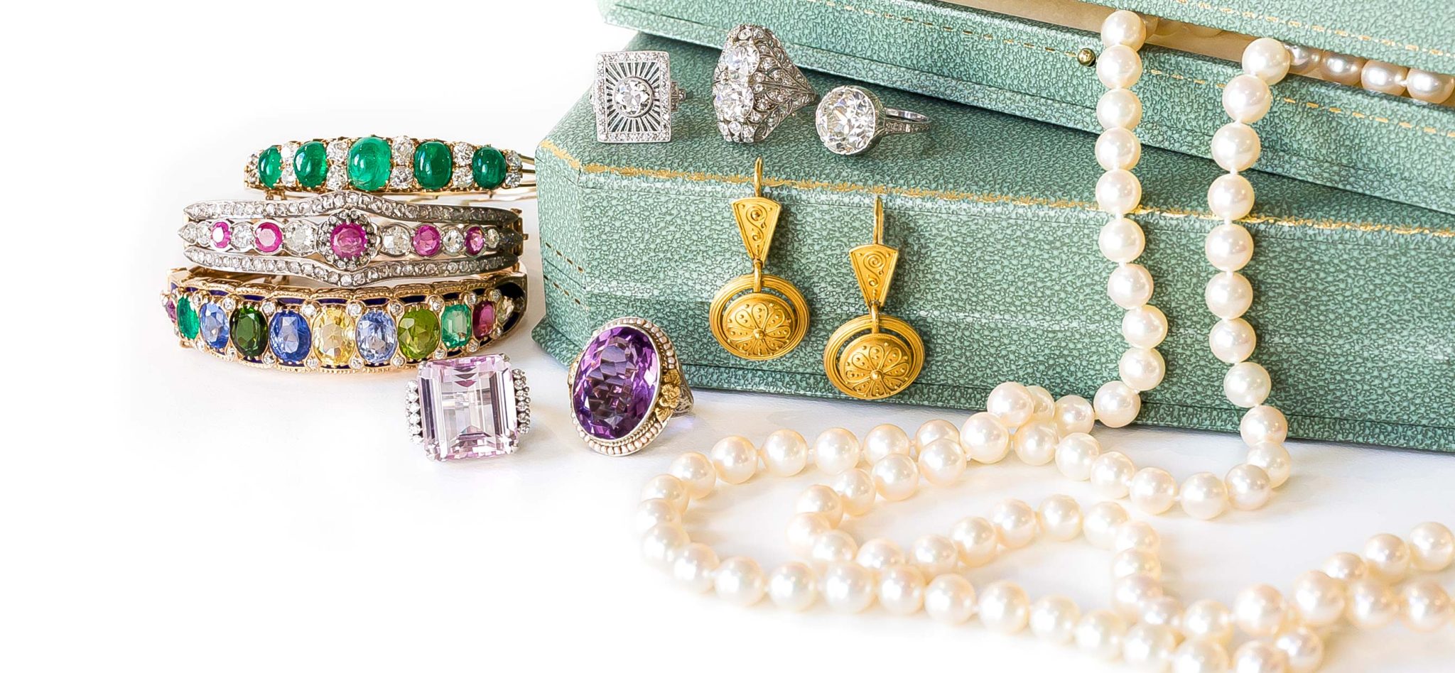 Jewelry Preservation – When to Take it Off – Antique Jewelry University